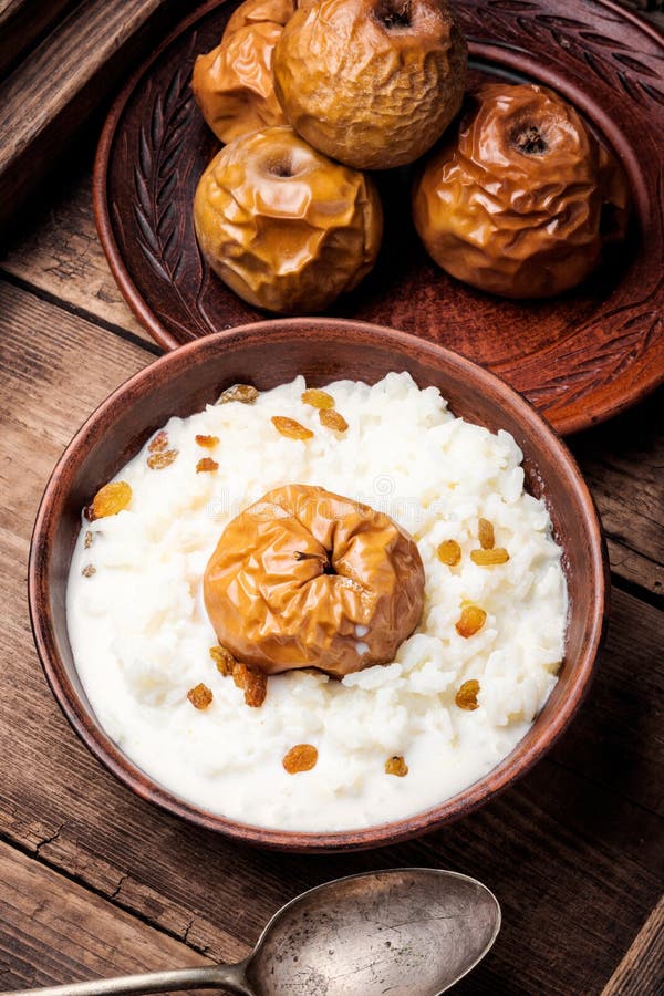 Rice porridge with apples stock image. Image of sweet - 134829073