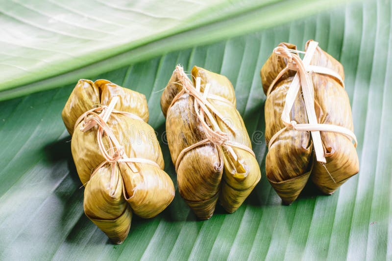 Rice Steamed in Green Banana Leaf Stock Image - Image of rice, snack ...
