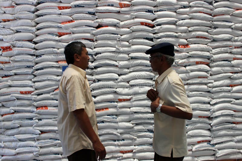 Rice storage warehouses editorial photography. Image of category - 66757382