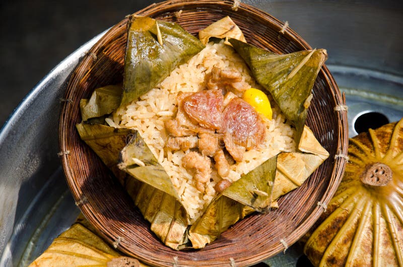 Rice Wrapped in Lotus Leaf. Stock Image - Image of leaf, ginkgo: 28306171