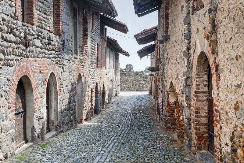 Ricetto Di Candelo, Splendid Medieval Walled Town, Piedmont Region ...