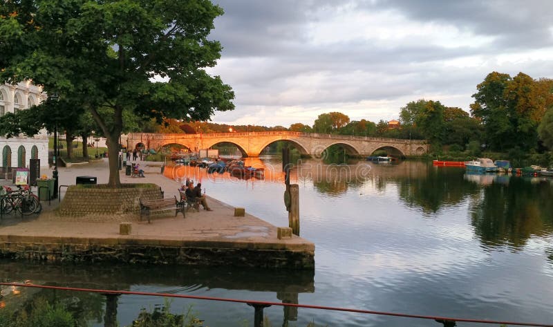 Richmond Bridge editorial image. Image of bridge, richmond - 72907245