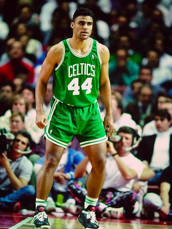 Rick Fox Former Boston Celtic Editorial Image - Image of green, celtics ...