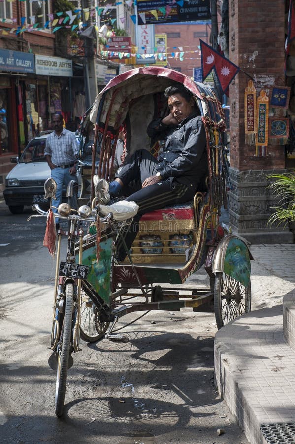 Rickshaw Men is Waiting for Tourists Editorial Photo - Image of poor ...