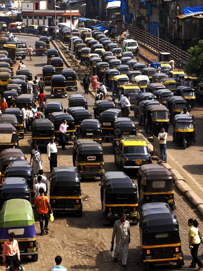 Rickshaw in Mumbai editorial stock photo. Image of passenger - 28116898