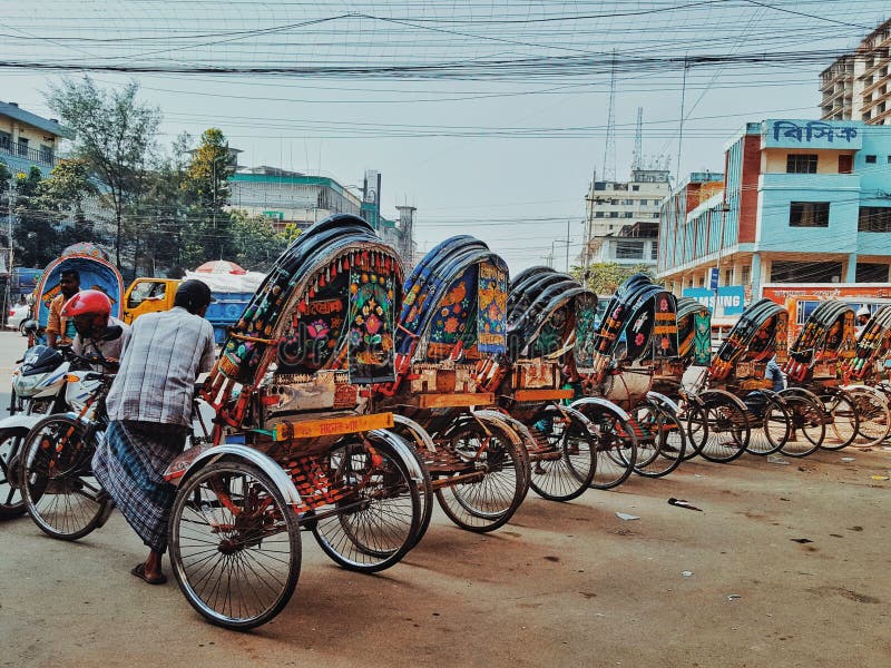 Rickshaw Pullers In Kolkata Editorial Photography - Image of contrast ...