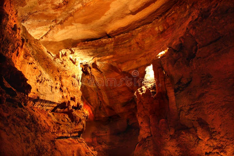 Rickwood Caverns - Alabama stock photo. Image of america - 16735922