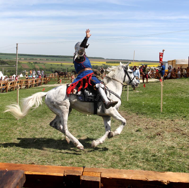 Riddare redaktionell bild. Bild av festival, konst, irland - 25143136