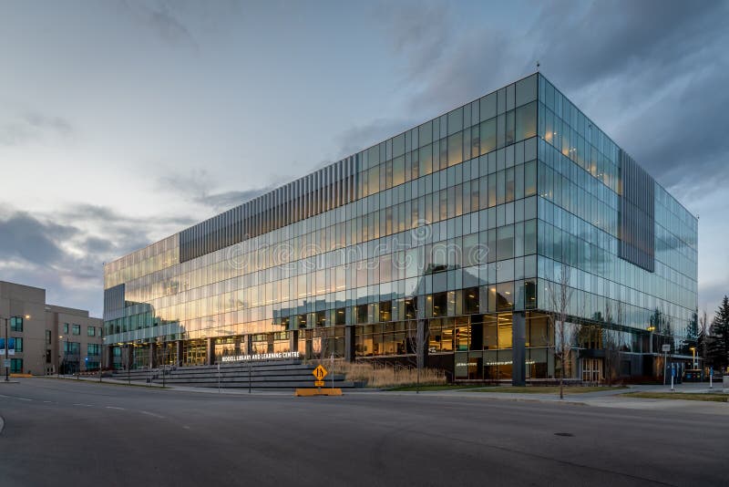 The Riddell Library and Learning Centre, Mount Royal University ...