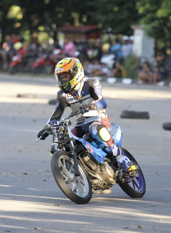 Rider editorial image. Image of solo, competing, java - 76403605