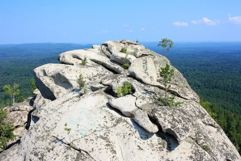 Ridge of Stone Granite Rocks Stock Image - Image of green, hills: 198550127
