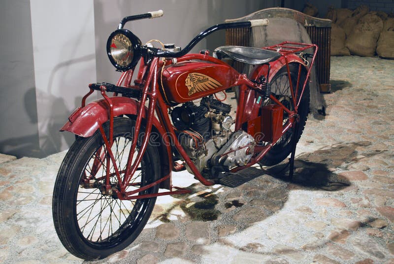 Riga motormuzejs indisch redaktionelles foto. Bild von riga - 29125526