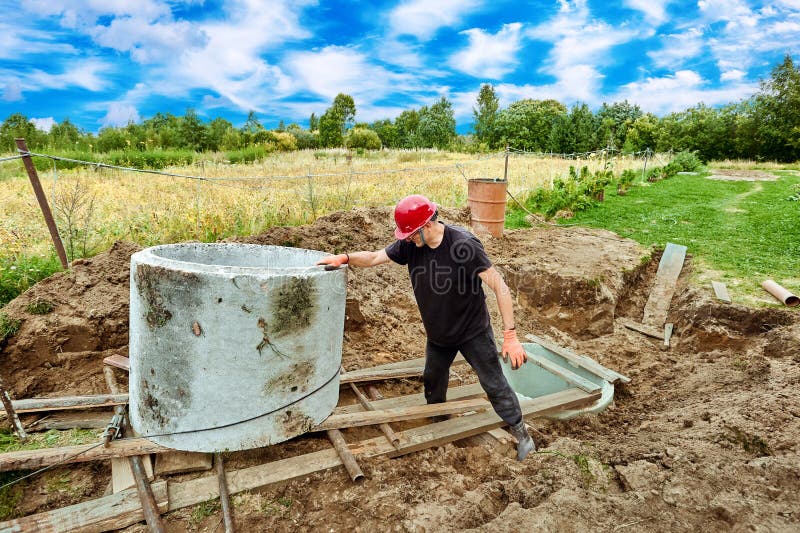 Rigging Movement of Cargo on Rollers, Rigger Uses Roller Bed System To ...