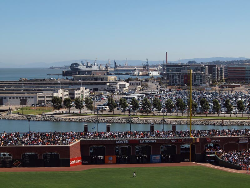 Giants Right Fielder Carlos Beltran Stands in the Outfield Waiting for ...