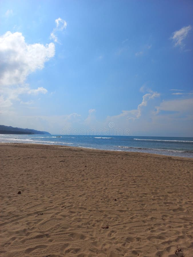 The Right Spot at the Beach Stock Photo - Image of right, beach: 254656740