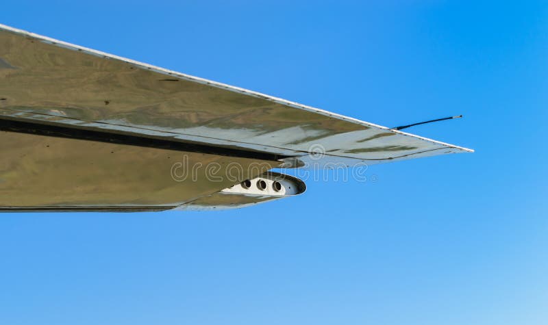 Aircraft Right Side Wing, Airplane Flying Stock Image - Image of engine ...