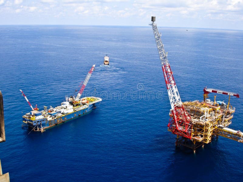 Rigs offshore Oil refinery stock image. Image of chemical - 17038575