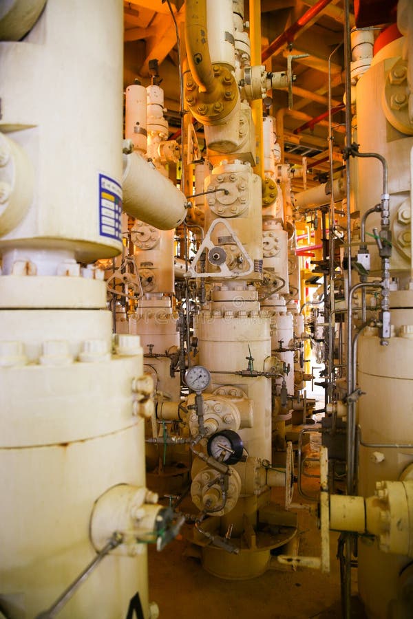 Rigs Offshore Oil Refinery. Well Head Station on the Platform Stock ...