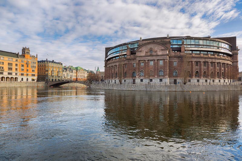 Parlamento Sueco En Estocolmo Imagen editorial - Imagen de edificios ...