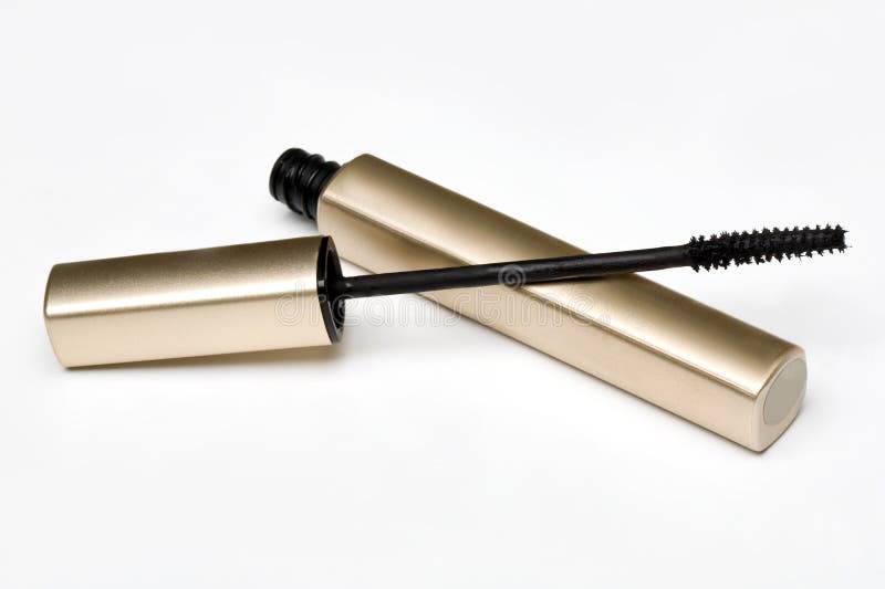 Rimel aislado en blanco imagen de archivo. Imagen de feminidad - 23105681