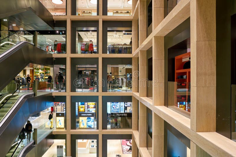 Rinascente in Rome editorial photo. Image of indoor - 121473786