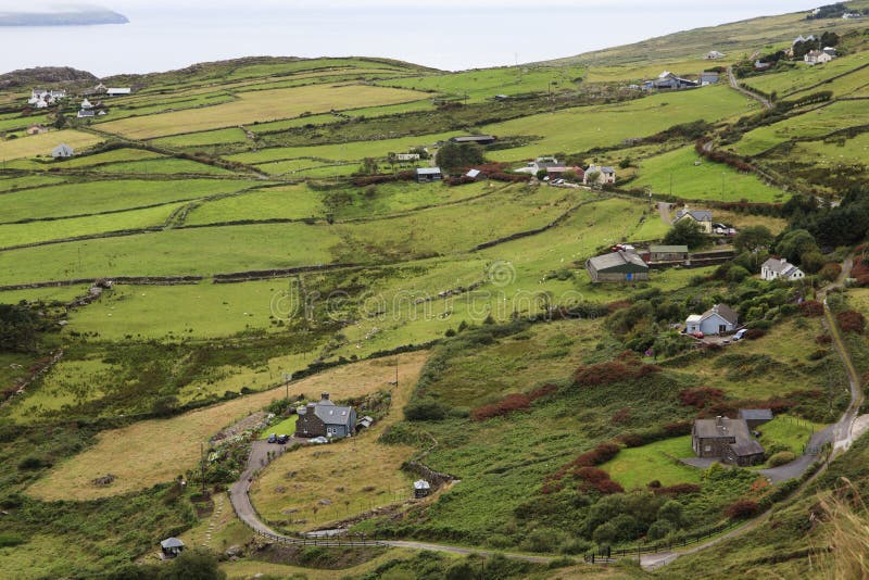 Ring of Kerry landscape editorial photography. Image of green - 111707197