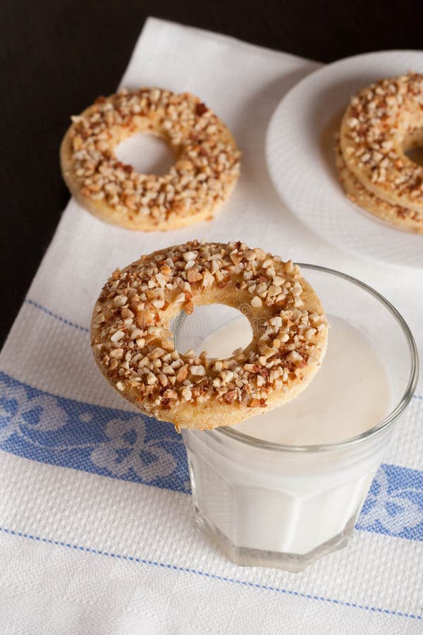 Ring Shortbread Cookies with Nuts and Glass of Milk or Yogurt Stock ...