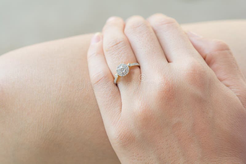 Ring on a women finger stock image. Image of female - 126594835