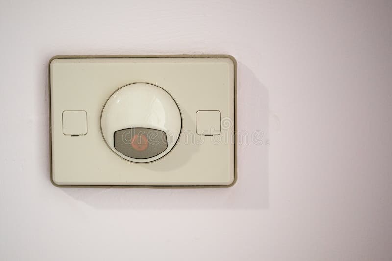 Ringklocka eller summer arkivfoto. Bild av summer, dörr - 87629044