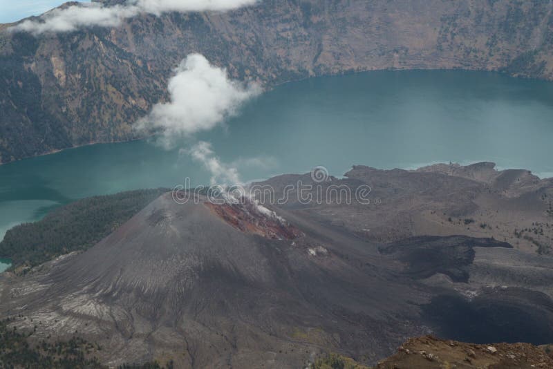 Rinjani volcano lombok stock image. Image of hill, valley - 204452903