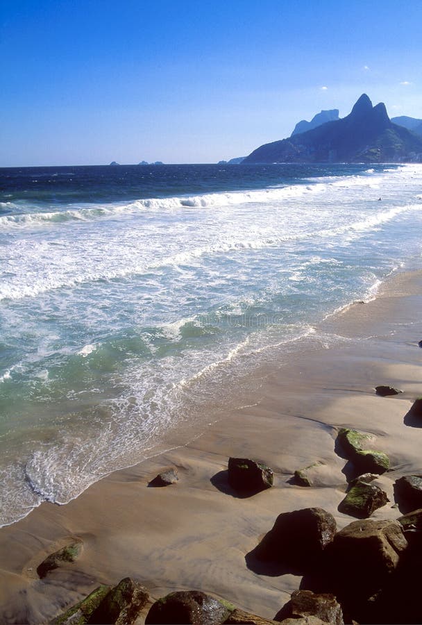 Rio De Janeiro, Playa De Ipanema Imagen de archivo - Imagen de apacible ...