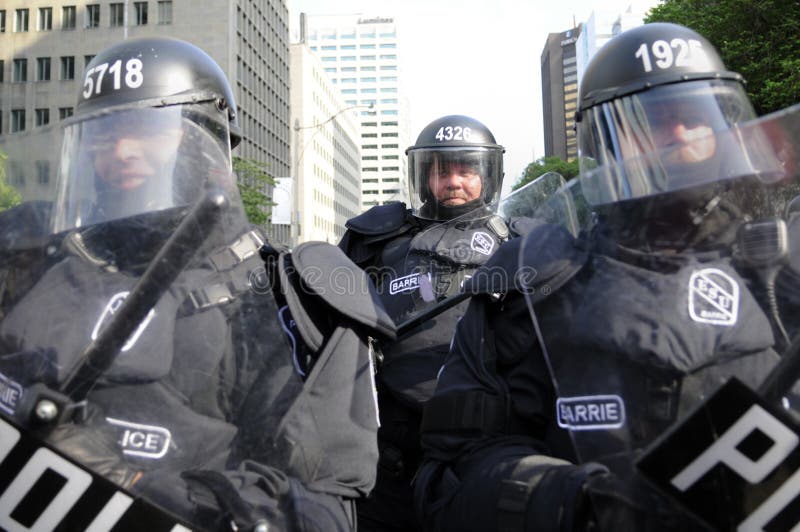Riot Police Officers Blocking the Downtown Streets Editorial ...