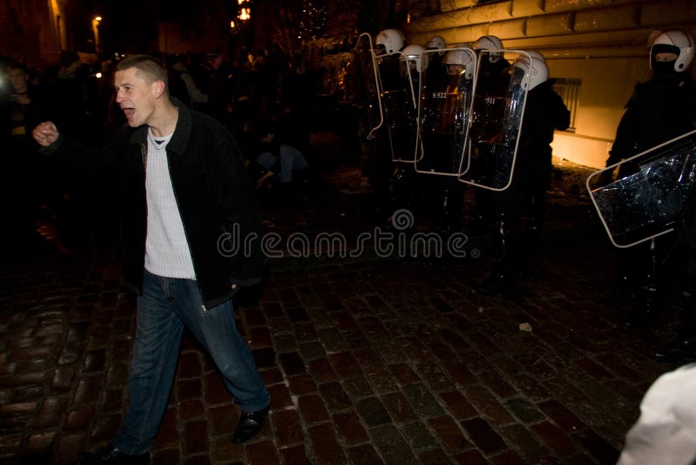 Riots and Police editorial photo. Image of officer, opposition - 7744716