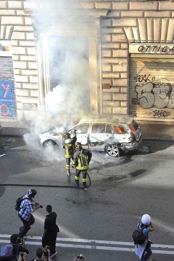 Riots in Rome - Italian Students Protest Editorial Photography - Image ...
