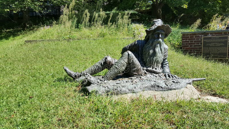 Rip Van Winkle editorial stock image. Image of statue - 126421539