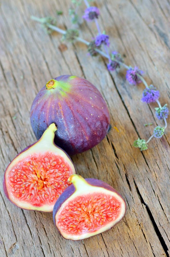 Ripe fresh fig stock image. Image of garden, exotic, produce - 26894275
