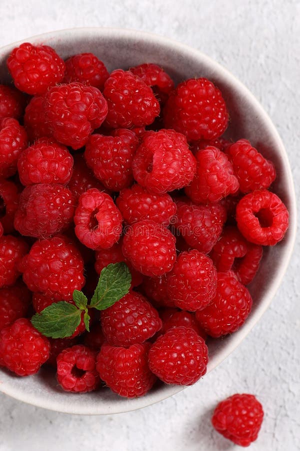 Ripe Organic Berry Red Raspberry Stock Image - Image of berry, tasty ...