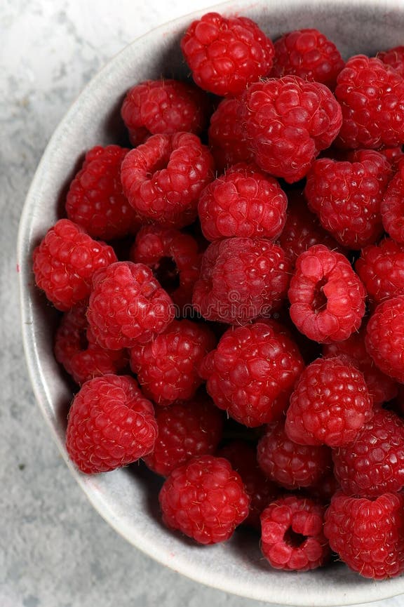 Ripe Organic Berry Red Raspberry Stock Image - Image of fruit, wooden ...