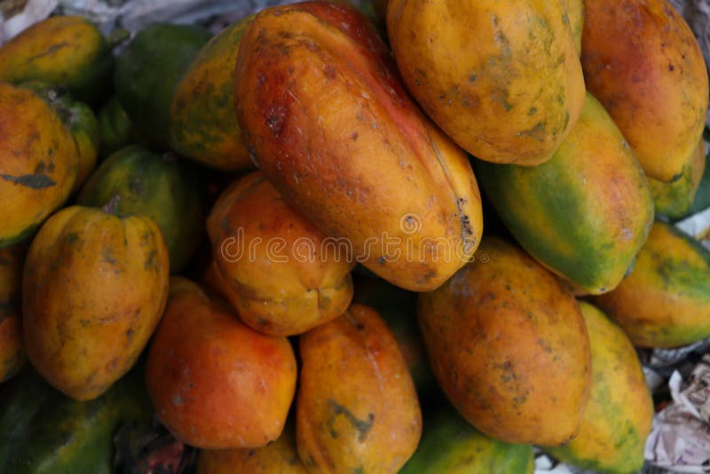 Ripe papaya stock on shop stock image. Image of fresh - 249780507
