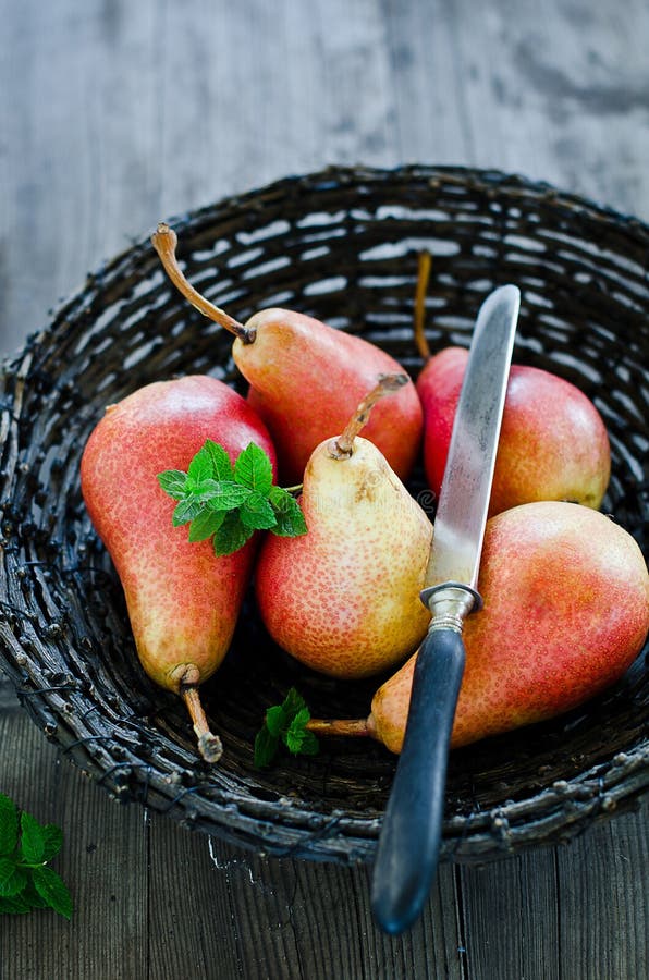 Ripe pears stock image. Image of harvest, green, healthy - 26363625