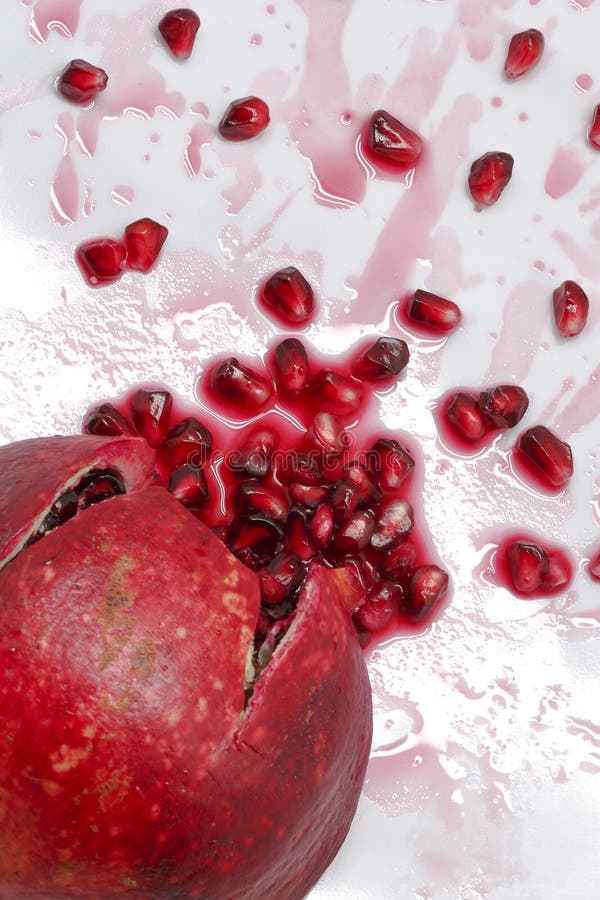Ripe pomegranate crack stock photo. Image of delicacy - 43455626