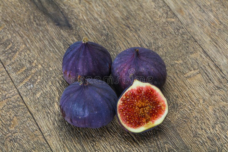 Ripe sweet fresh fig fruit stock photo. Image of ingredient - 172935814