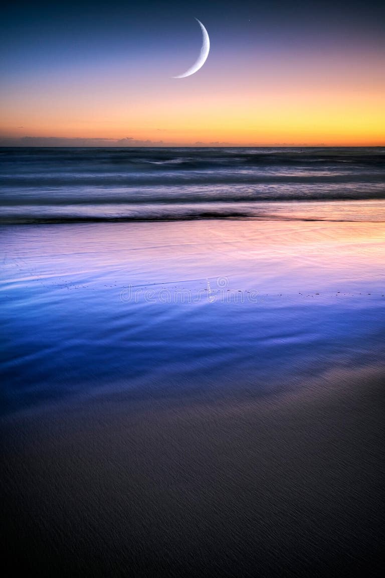 635 Ocean Sunset Rising Moon Stock Photos - Free & Royalty-Free Stock ...