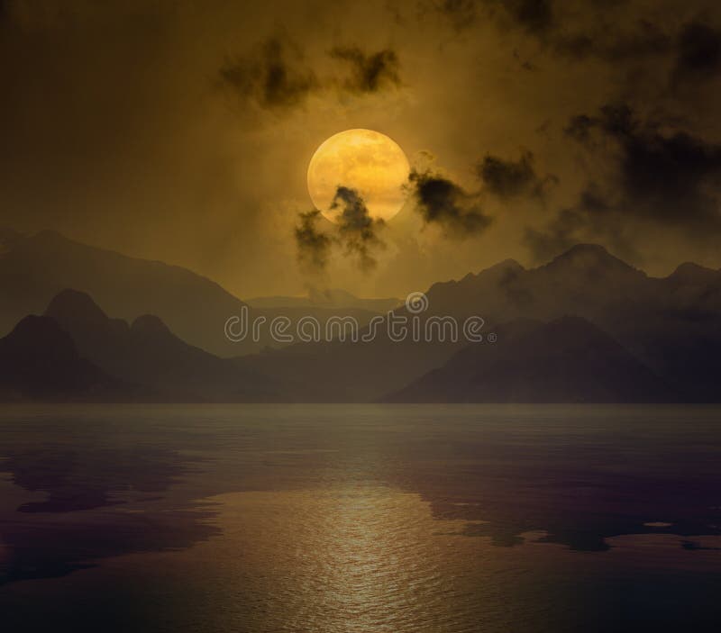 Full moon rise stock illustration. Illustration of horizon - 31808469