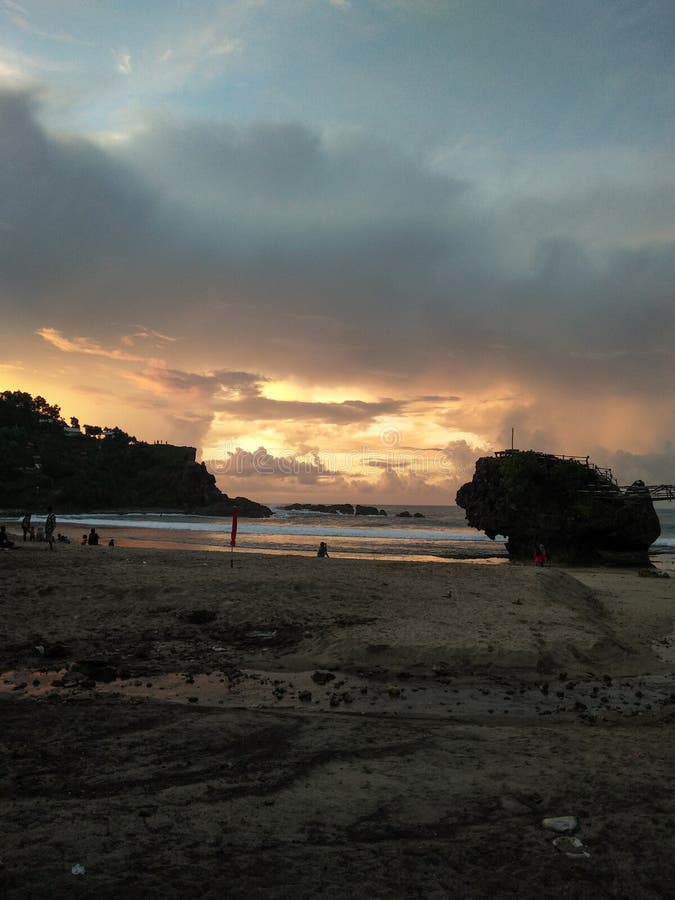 Sunrise stock photo. Image of rising, beach, east, sunrise - 112532188