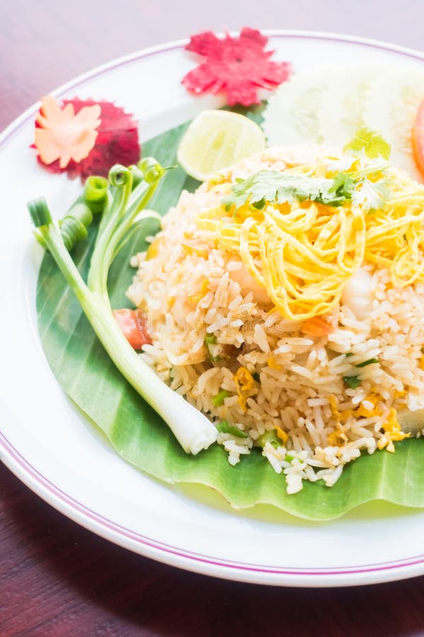 Riso fritto fotografia stock. Immagine di orientale, cinese - 80462798