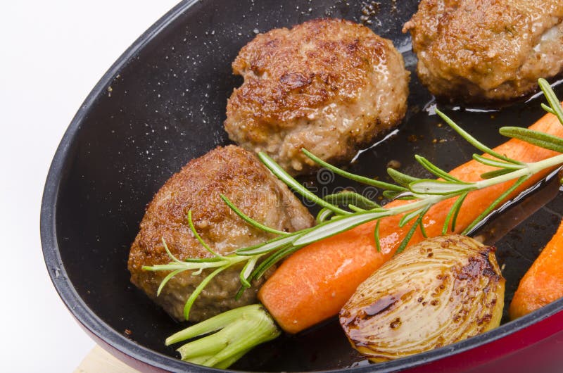 Rissoles with vegetables stock image. Image of culinary - 23555935