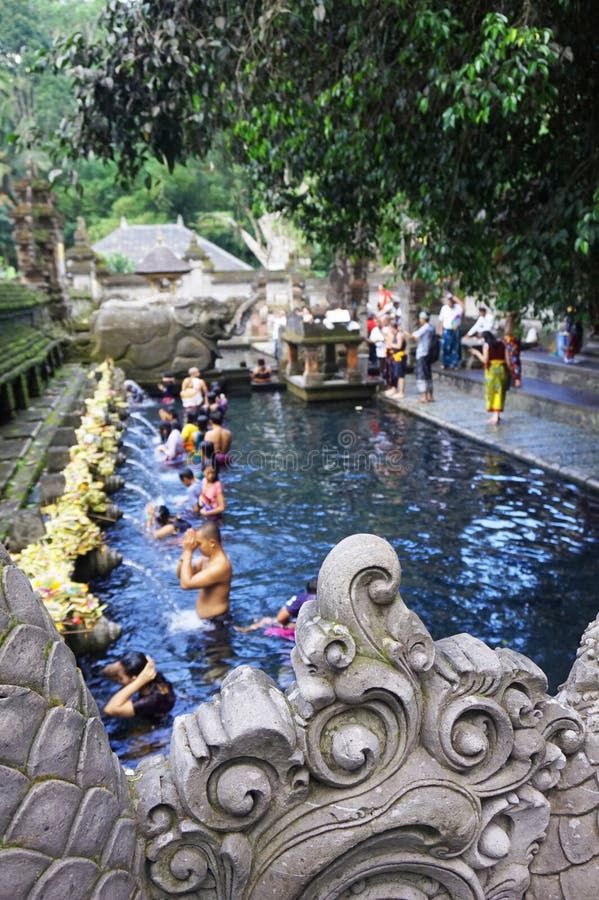 Ritual Bathing at Puru Tirtha Empul, Bali Editorial Photography - Image ...