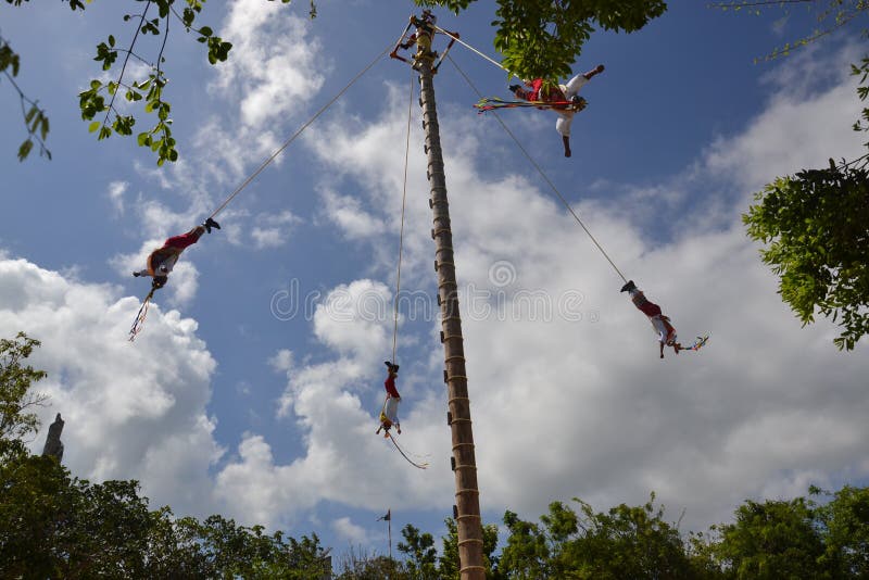Ritual Maya Exotic Yucatan Tropical MexiÑ Ð¾ Theri Editorial Image ...