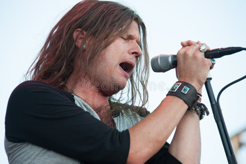 Singer Chris Isaak in Concert Editorial Stock Photo - Image of stage ...